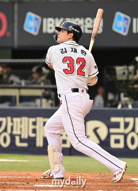 1년 해봤다고 강정호 형이 칭찬 많이 해주네요” 두산 263홈런 거포는 배 고프다강정호 스쿨은 내 운명