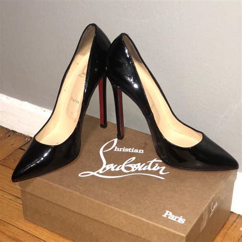 Christian Louboutin Womens Courts Depop