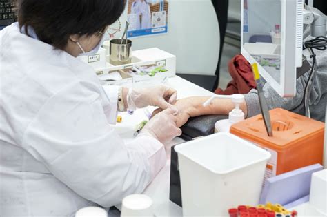 高醫次世代基因定序檢測門診 率先導入不同癌別腫瘤內外科醫師看診