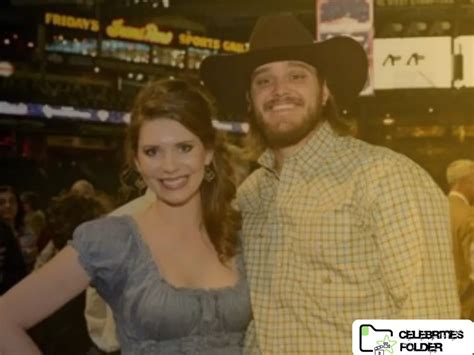 Everything About Curt Menefees Wife Viollette Menefee