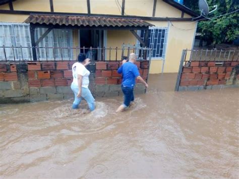 Fuertes Lluvias Dejan Viviendas Anegadas Y Crecidas De Ríos En Guárico