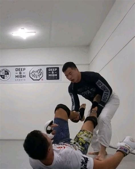 남의철 Yui Chul Nam Mma 격투기 격투스포츠 재활 치료가 생각 보다 시간이 더 걸린다는 의사 소견을