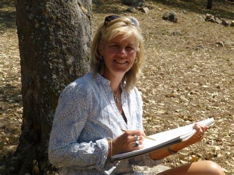 Julia Cassels Artist