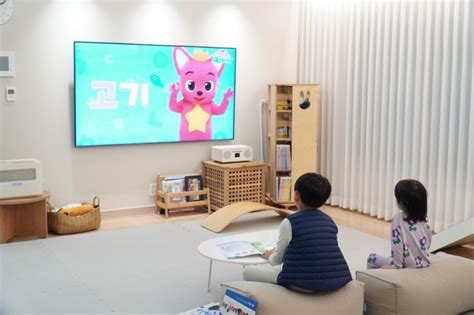 지니 Tv 키즈랜드 핑크퐁 한글놀이터 런칭 4세 한글 함께그린책 전시회 북토크 육아동화책 네이버 블로그