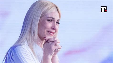 Paola Caruso Come Sta Oggi Il Figlio Michele È Tornato A Camminare