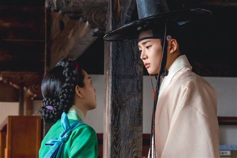 Cho Yi Hyun Takes A Bold Step Toward Rowoon In The Matchmakers Soompi