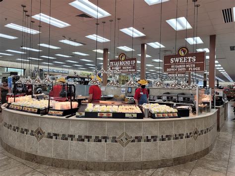 Buc Ees 1402 I 45 Ennis Tx 75119