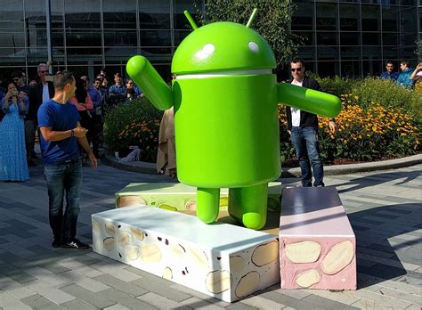 Google Stop Playing With My Heart With These Bad Android Statues