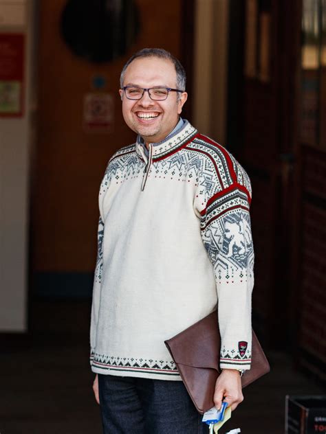 Mohammad Mousavis Home Page