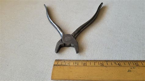 Forged Steel Products Co Vacuum Grip No 7 Battery Pliers Newport Pa