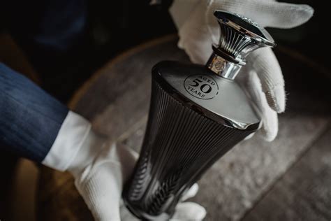 Dónde Se Consigue Y Cuánto Cuesta El Whisky Más Antiguo Del Mundo