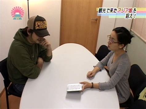 観光で来たアジア娘を狙え！親切にしてsex交流｜エロ動画・アダルトビデオ｜fanza動画