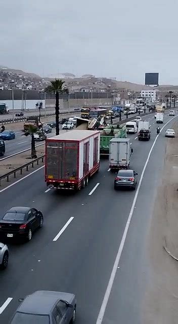 Haceinstantes Accidente Vehicular En La Panamericana Sur Km 23 Vía