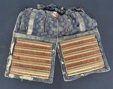 Yahooオークション 武具 本歌 佩楯 籠手 臑