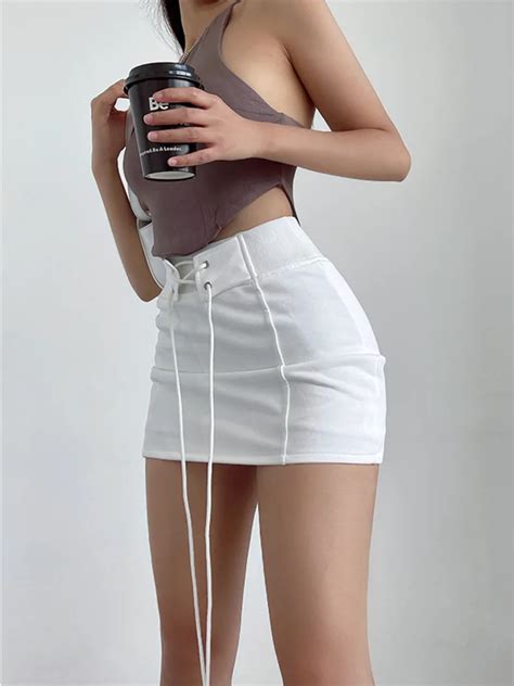 WOMENGAGA A