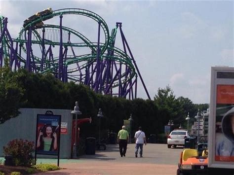 24 Rescued From Stuck Roller Coaster At Six Flags Wbal Newsradio 1090