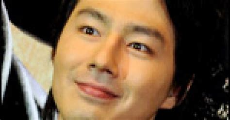 조인성 쌍화점서 파격적인 노출 수위로 눈길