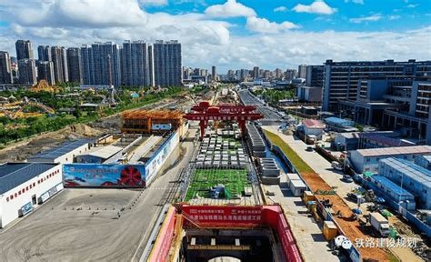 汕汕高铁汕头段建设顺利推进施工