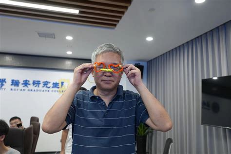 月半中秋月儿圆，师生齐聚把言欢——我院举办中秋教师双节联欢活动 瑞安研究生院