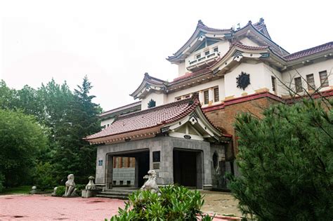 러시아 유즈노사할린스크에 있는 사할린 지역 박물관 건물 0명에 대한 스톡 사진 및 기타 이미지 Istock