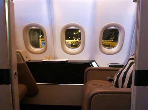 Etihads Brand New Boeing 787 First Class Cabin Report View From The Wing