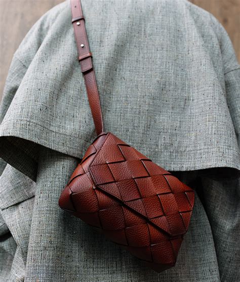 女士手袋 Andiamo手袋 Bv Andiamo手提包 Bottega Veneta葆蝶家中国官方网站 Bottega Veneta