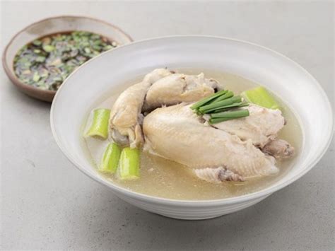 마니커에프앤지 성너머집 삼계탕