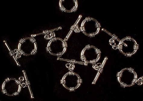 Sterling Toggle Closure