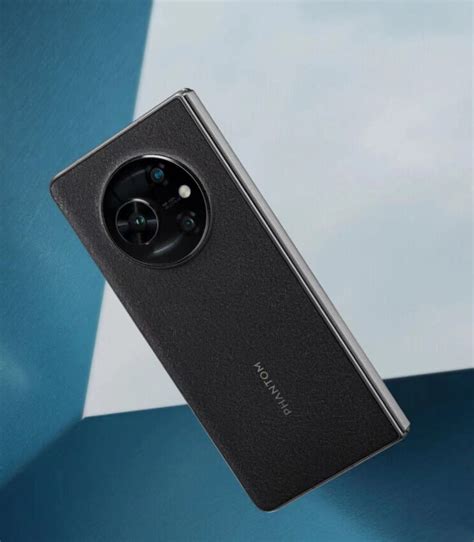 新机 传音首款折叠机tecno Phantom V Fold正式亮相