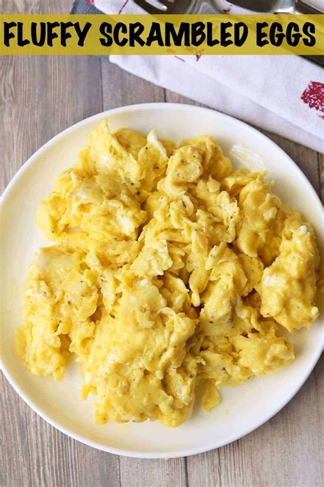 The Secret To Fluffy Scrambled Eggs Whisk Them Well Then Cook Them