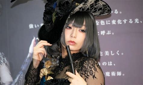 Yahooオークション 【直筆サイン入り】宇垣美里 フォトエッセイ 風