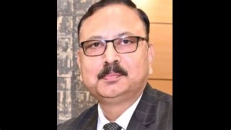 Ec Removes Anurag Gupta As Jharkhand Dgp Ajay Kumar Singh Takes The Charge