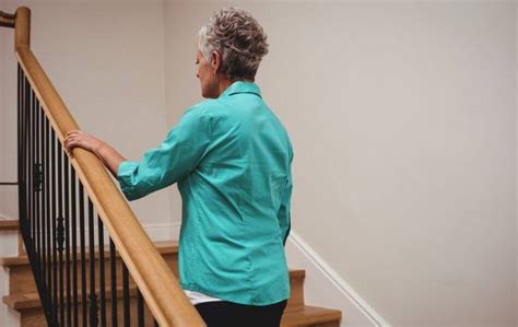 C Mo Subir Escaleras Con Seguridad Con Personas Mayores