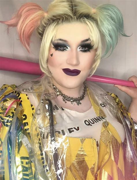 Puddin R Crossdressing Makeup