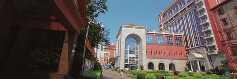 Leadership Shanghai Jiao Tong University School Of Medicine