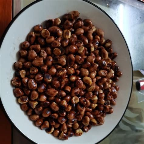 【又香又脆不油的炒花生米图片】萌筱真下厨房