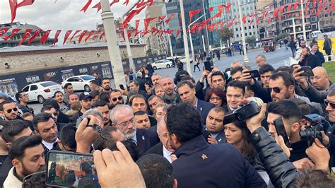 Polis İstiklal Caddesi ni toplu girişlere kapattı Ümit Özdağ polislerle tartıştı Internet Haber