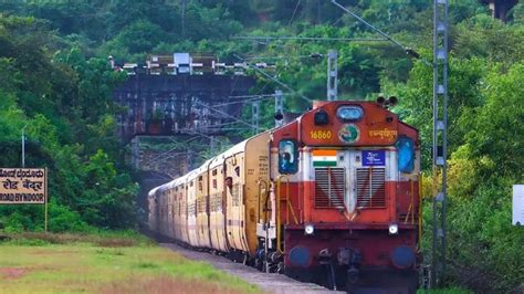 Are You Booking Group Train Tickets On IRCTC Know About Ticket