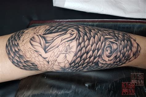 제주 타투술사 종아리에 새긴 뱀 한 마리 네이버 블로그