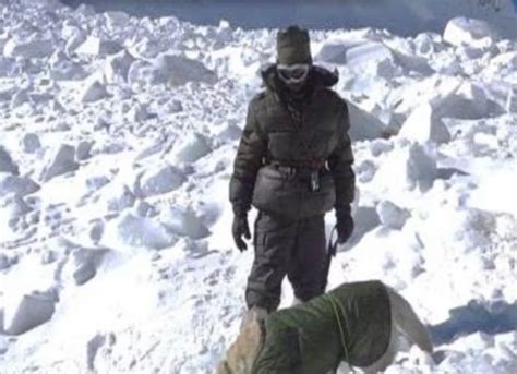 Tragic Avalanche On Mount Kun Claims Soldier 3 Missing In Ladakh