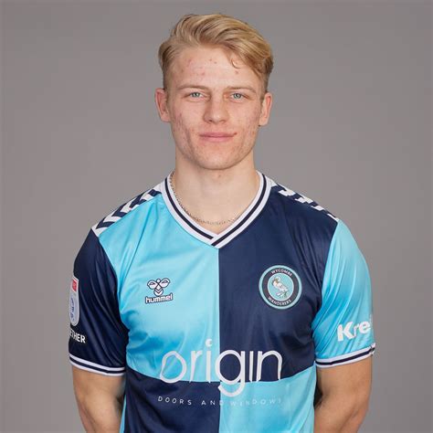Saxon Earley Wycombe Wanderers