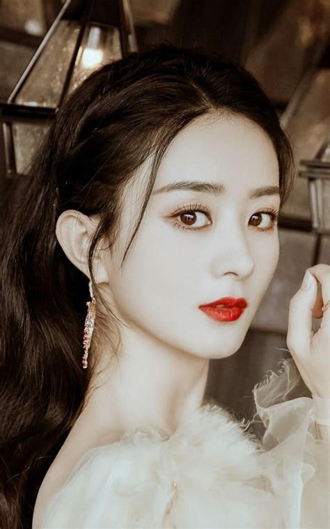 这3位女明星的天然大眼睛就是古人说的“杏眼桃腮”吧杏眼赵丽颖赵薇新浪新闻
