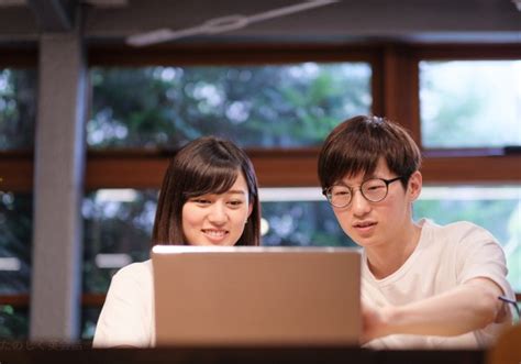 Youngだけじゃない！若さを表す英単語まとめ たのしく英会話