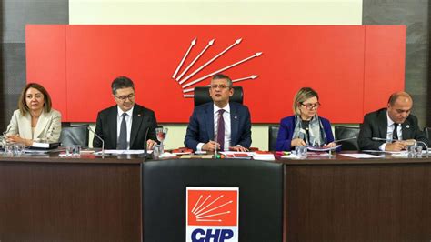 CHP nin ilde belediye başkan adayı belli oldu İmamoğlu Yavaş ve Tanju Özcan