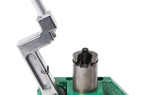Automatic Priming Tool