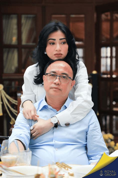 អានហើយរំភើប អ្នកឧកញ៉ា គិត ម៉េង បង្ហោះសារយ៉ាងផ្អែមល្ហែមវែងអន្លាយអបអរថ្ងៃកំណើត លោក ជំទាវ ស្រីតូច