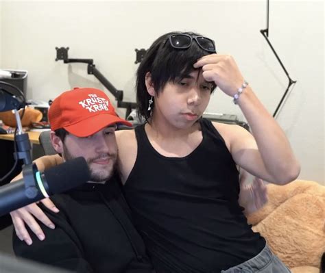 Larrycroft And Bigt In 2023 Pretty People Best Youtubers People