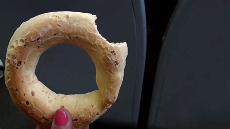 ¿qué Es El Chipá Conoce Este Pan Típico Burrita De Viaje