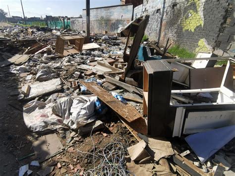 Crisis Por Falta De Recolección De Basuras En Localidades De Bogotá