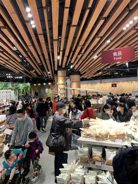 tagomagomacau on Twitter ヴェネチアンに開店したばかりのMUJIもけっこうな客入り